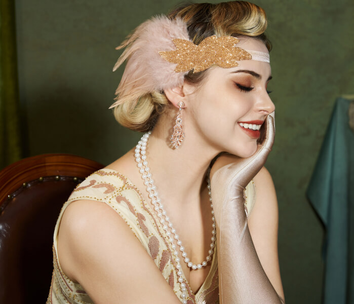 Vintage Clothing & Costumes: Wardrobe Beyond Time | YESSA